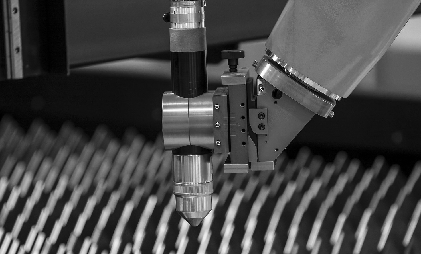 What is a CO2 laser? How does it work? We tell you all